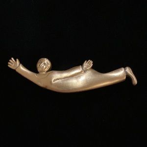 Alva | Jewelry | Vintage Alva Roman Gold Tone Pin | Poshmark